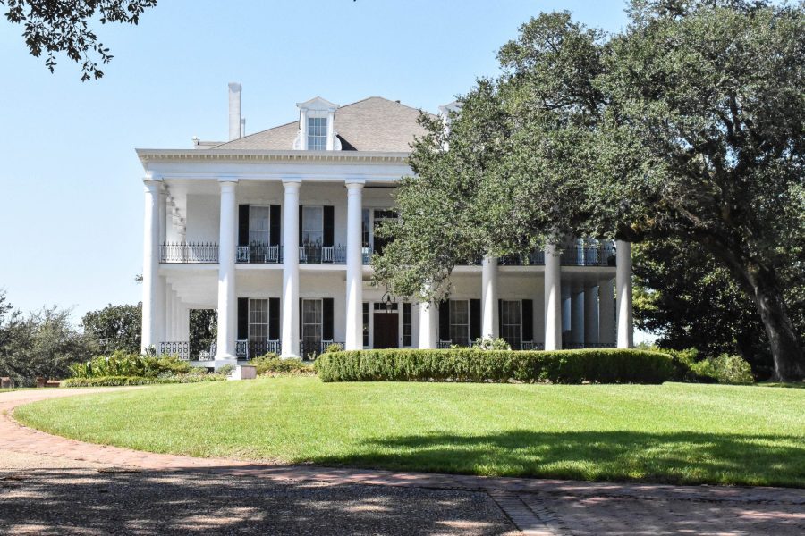 Southern Historic Home Tour – City Chic Living | Alexandra Nicole Nolan