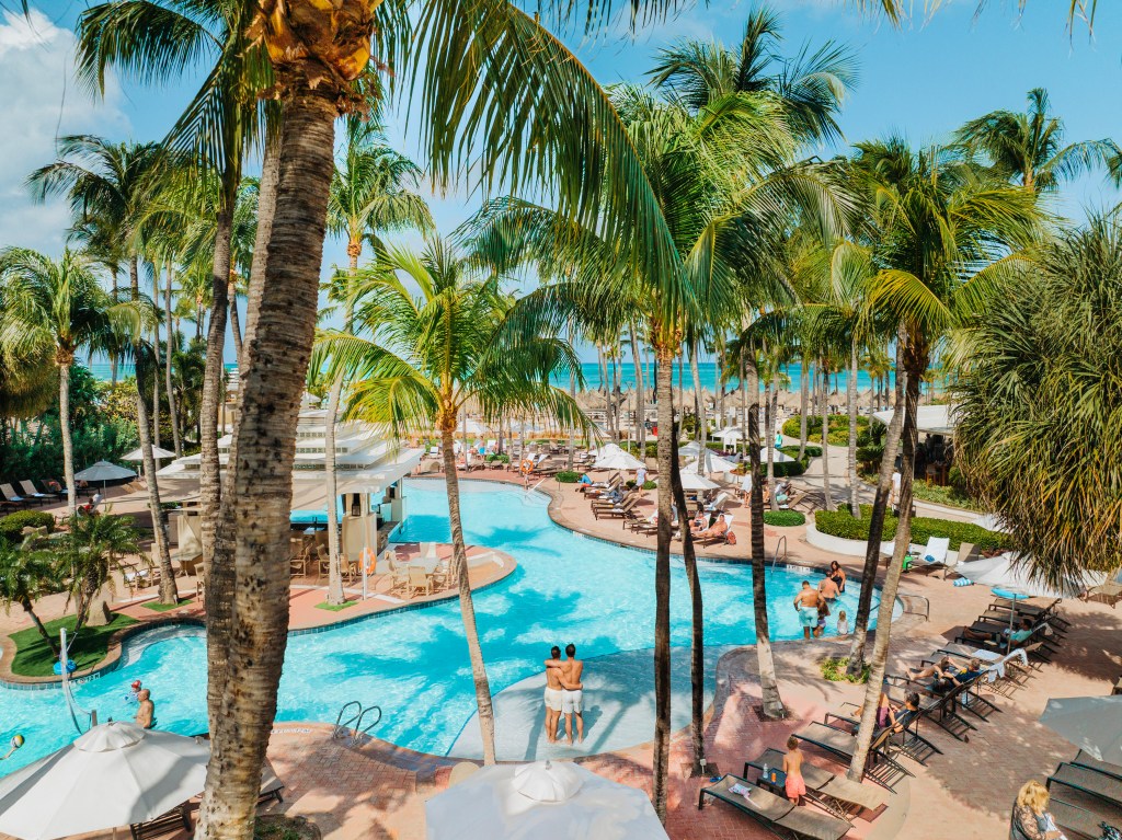 Traveling to Aruba: A Sun-Soaked Island Escape with Luxury, Culture ...